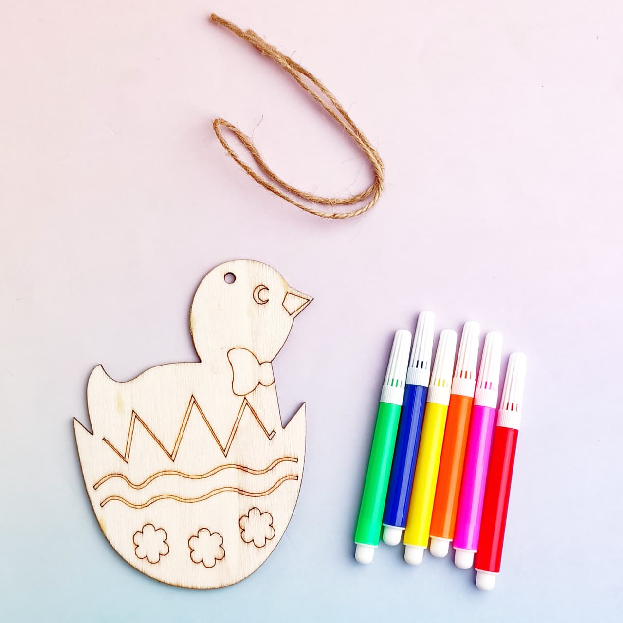 Wood Craft Chick Egg - Marker Painting – The Blingspot Studio